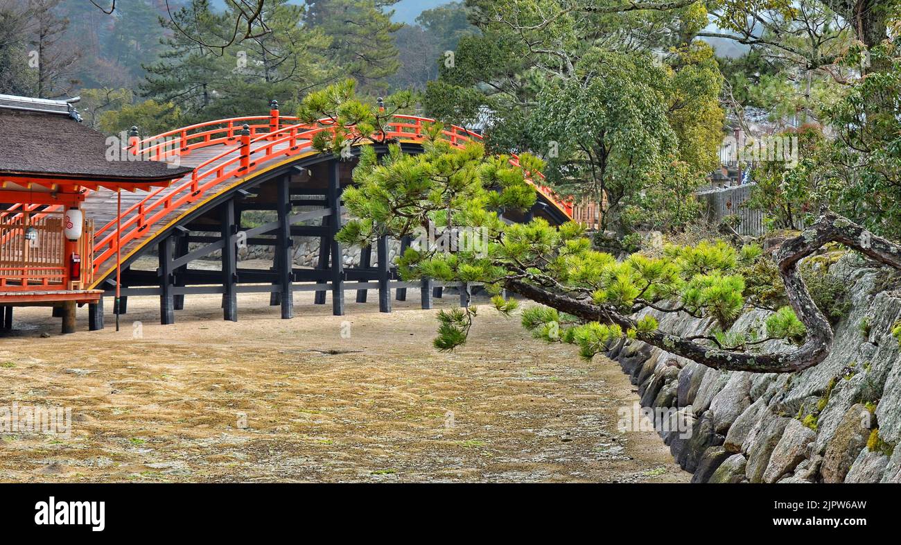 Sori-Bashi arched bridge, Itsukushima Shrine, Miyajima island ...