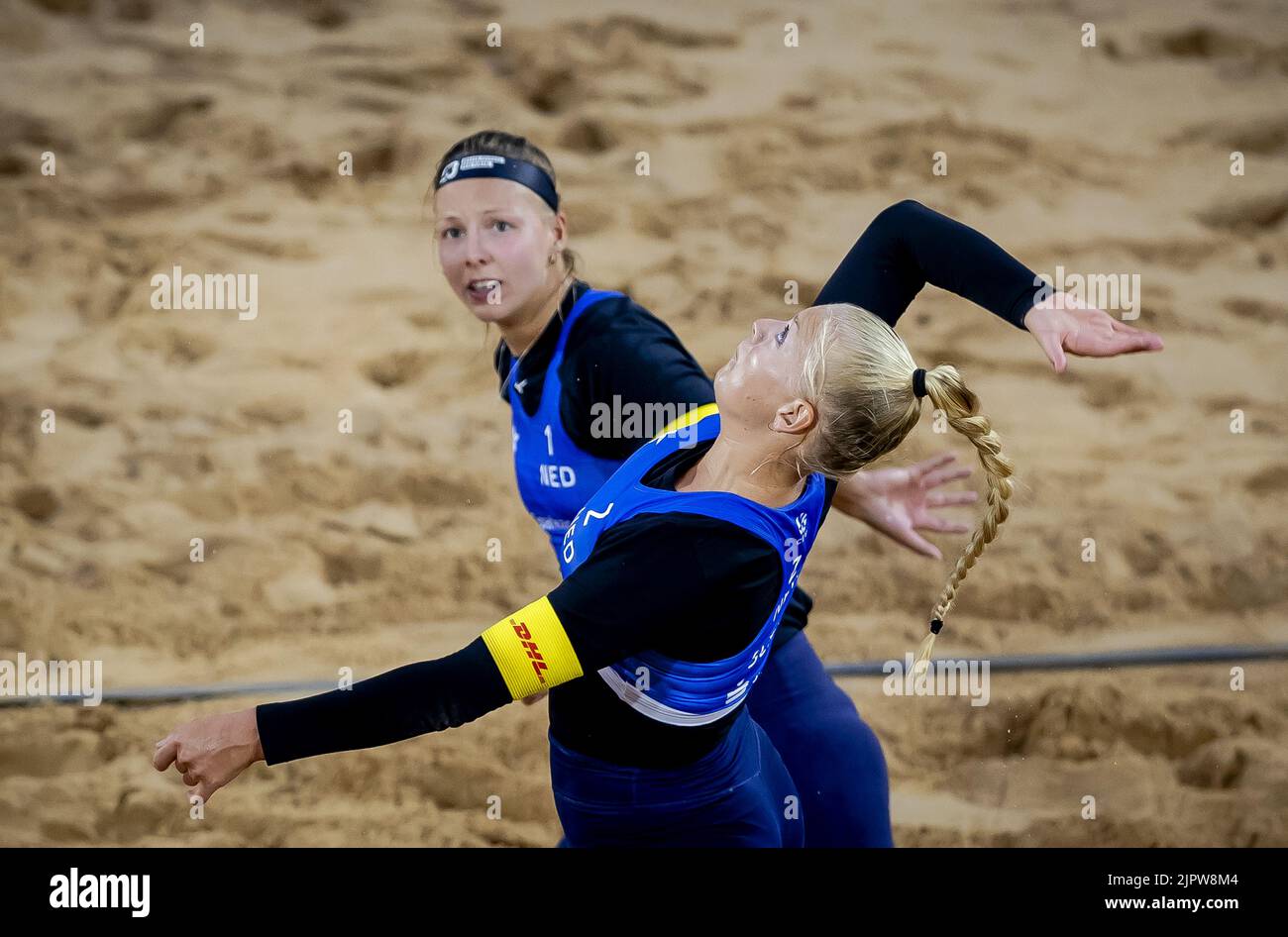 MUNICH - Katja Stam (l) and Raisa Schoon during the bronze medal ...