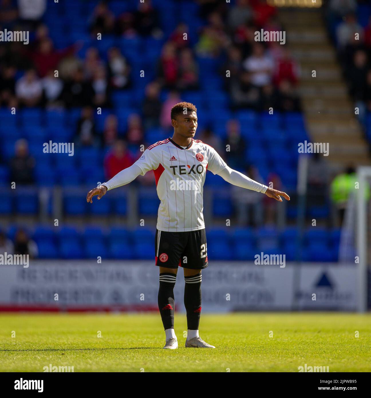 McDiarmid Park, Perth, UK. 20th Aug, 2022. Scottish premier league ...