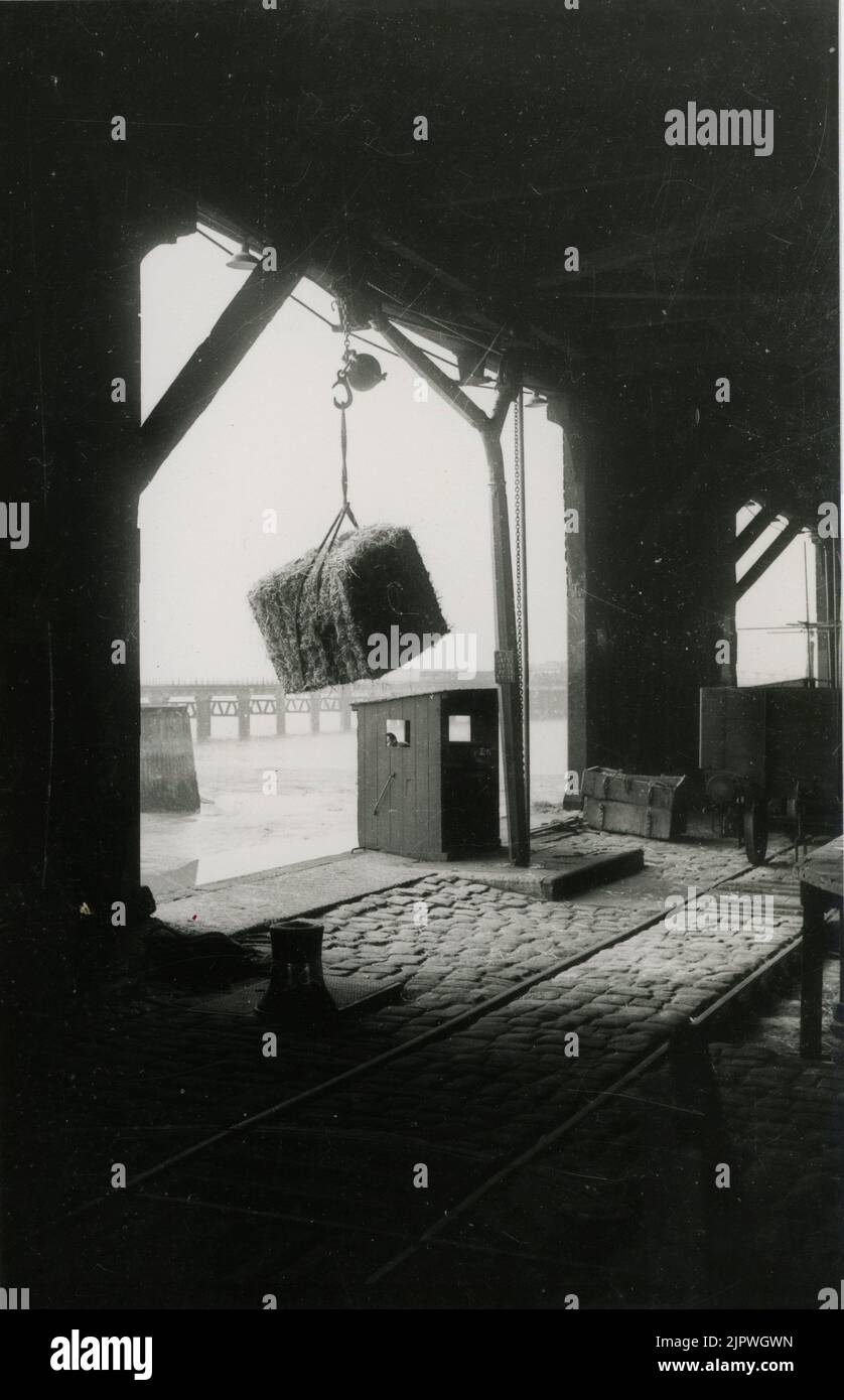 Shipbuilding Vickers-Armstrong Elswick works Stock Photo - Alamy