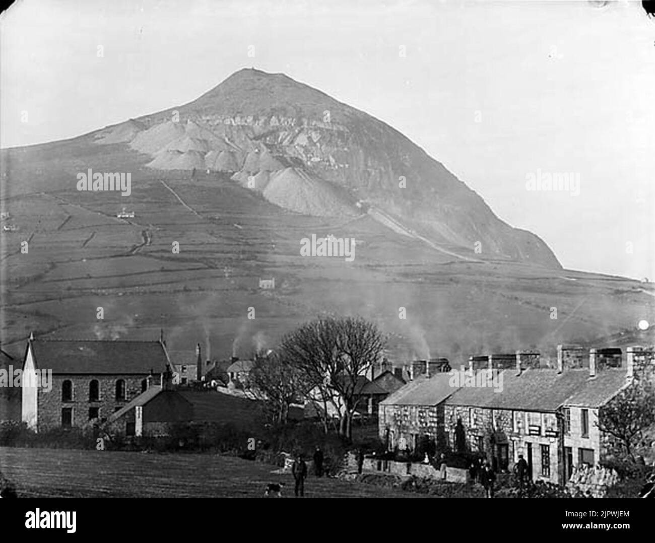 Quarry village Black and White Stock Photos & Images - Alamy
