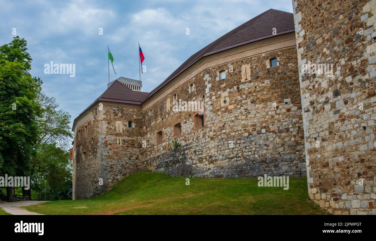 Colorful and proud even on an overast day - towers and walls of Towers ...