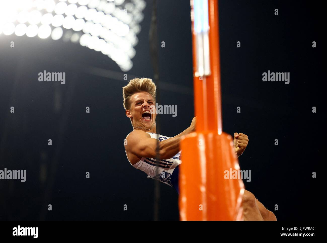 Pole vault munich 2022 hi-res stock photography and images - Alamy