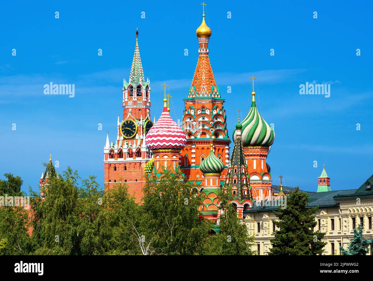 Kremlin buildings hi-res stock photography and images - Alamy