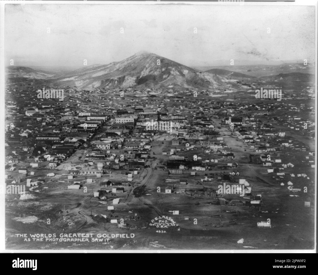 The Worlds greatest goldfield as the photographer saw it Stock Photo ...