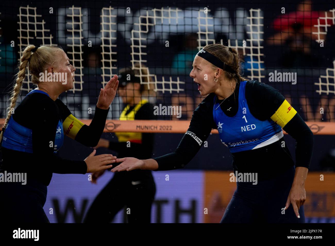 Katja stam and raisa schoon of the netherlands hi-res stock photography ...