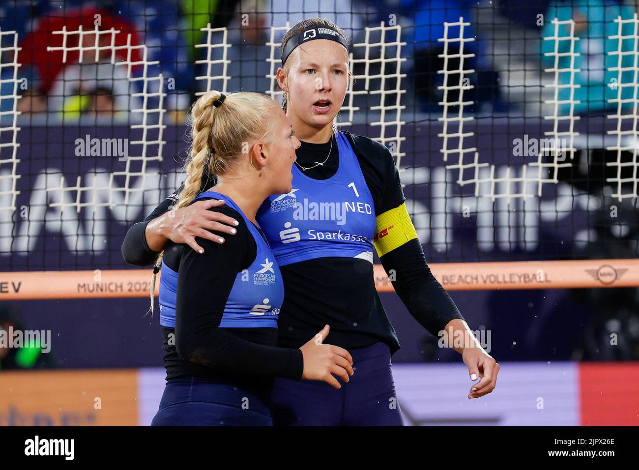 MUNICH, GERMANY - AUGUST 20: Katja Stam of The Netherlands, Raisa ...