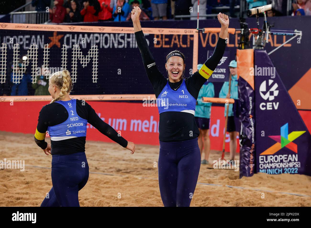MUNICH, GERMANY - AUGUST 20: Katja Stam of The Netherlands, Raisa ...