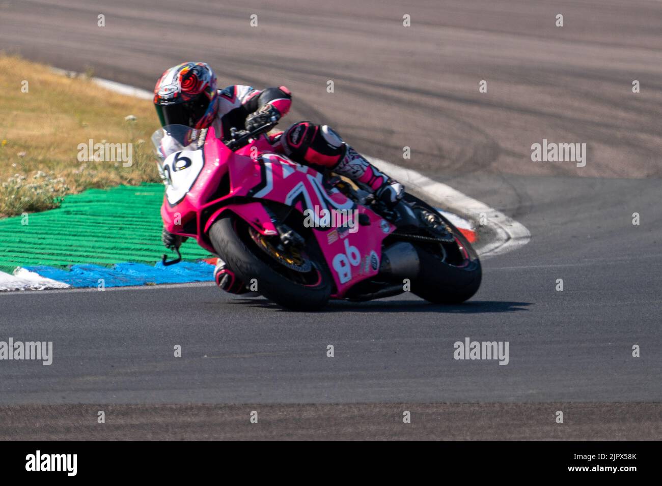 Charlie Nesbitt 96 R/S Racing British Super Bikes GP2 Thruxton 2022 ...