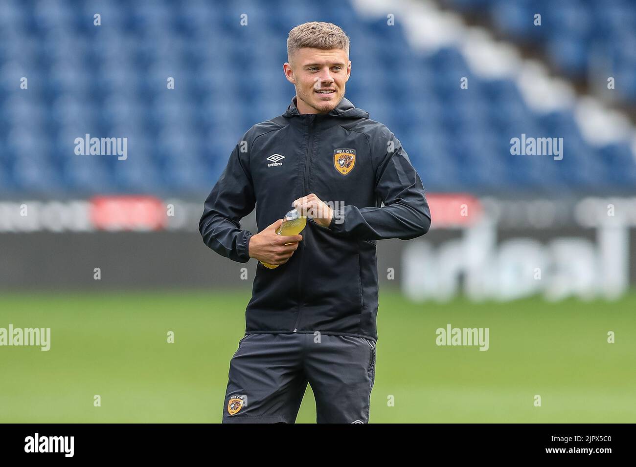 Regan Slater #27 of Hull City arrives at the game ahead of kick off ...