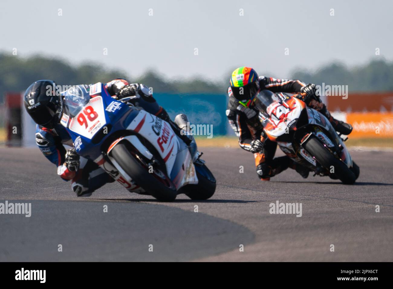 Tomas De Vries 98 And Joey Thompson 14 British Super Bikes GP2 Thruxton ...