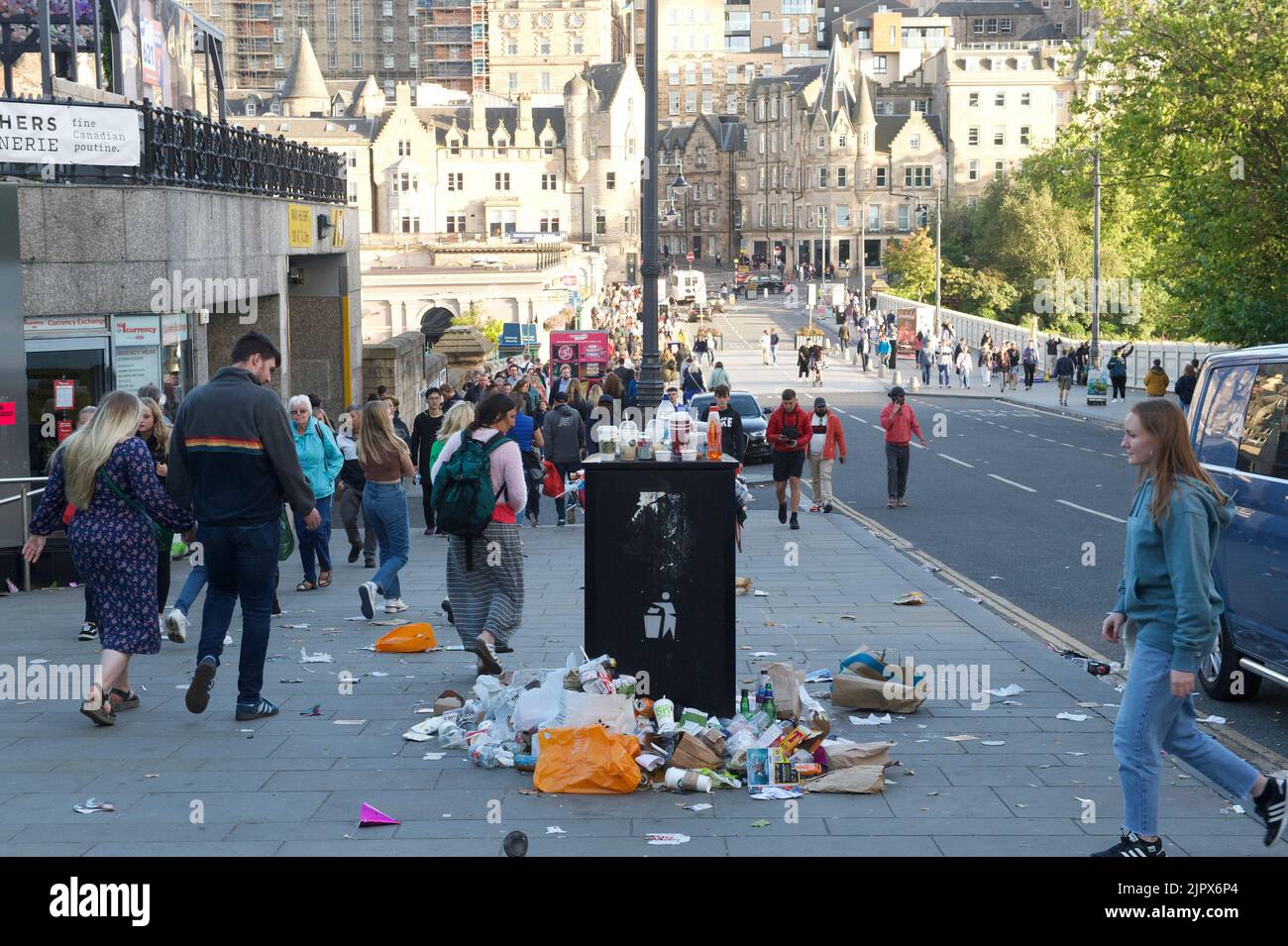 Edinburgh,UK. 20th August 2022. Bins in Edinburgh overflowing due to ...