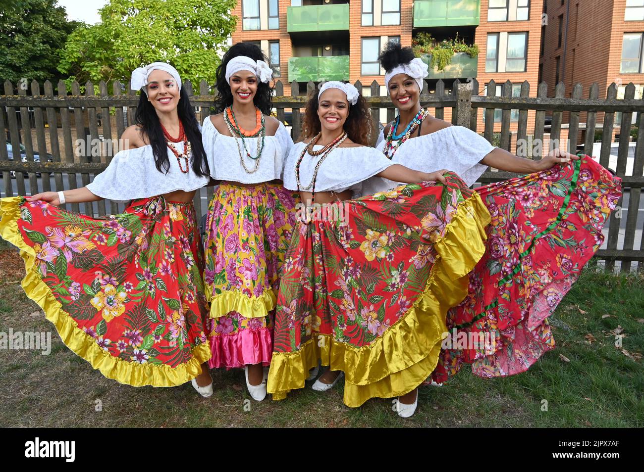 Elisangela mahogany and tribo band hi-res stock photography and images ...