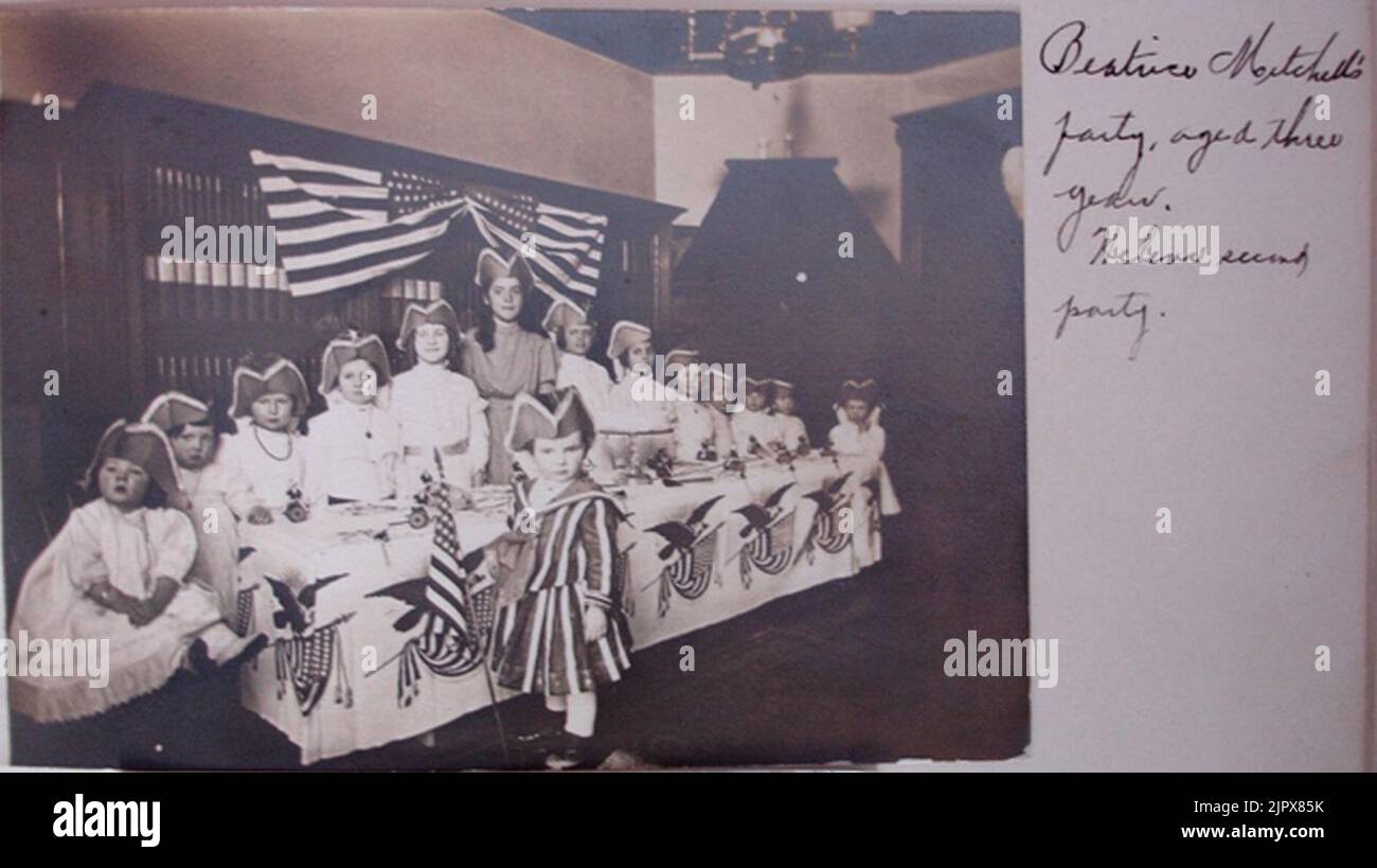 1915 birthday hi-res stock photography and images - Alamy