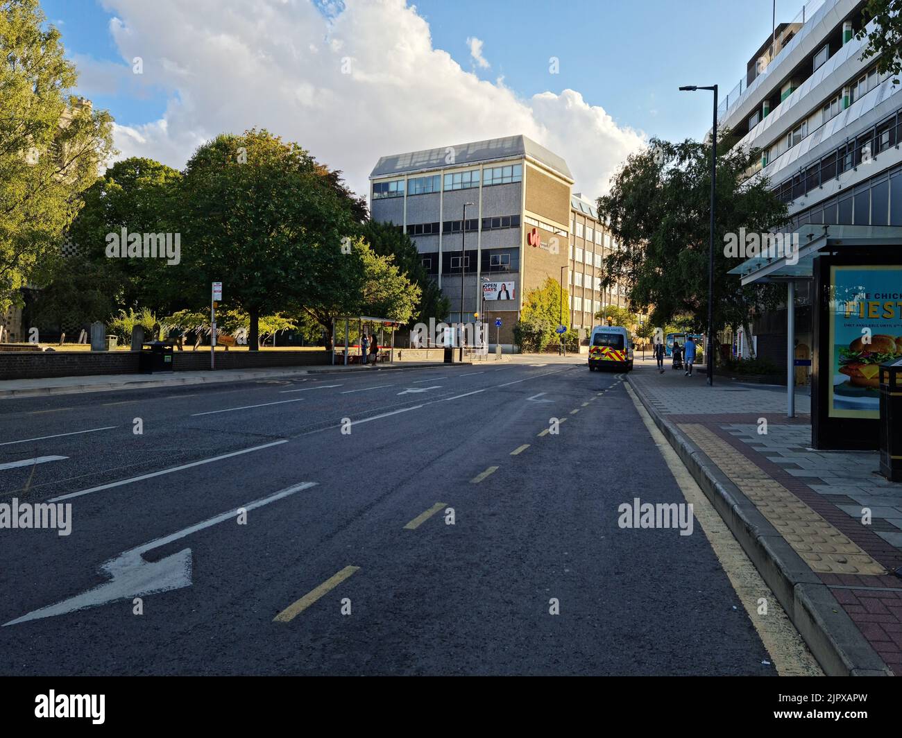 Business city roads hi-res stock photography and images - Alamy