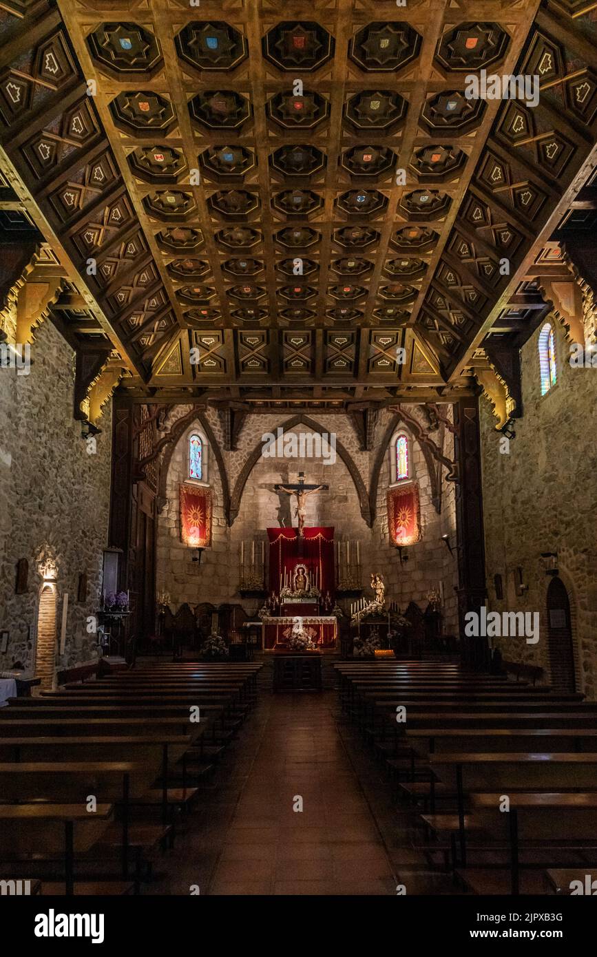 Interior del castillo medieval hi-res stock photography and images - Alamy