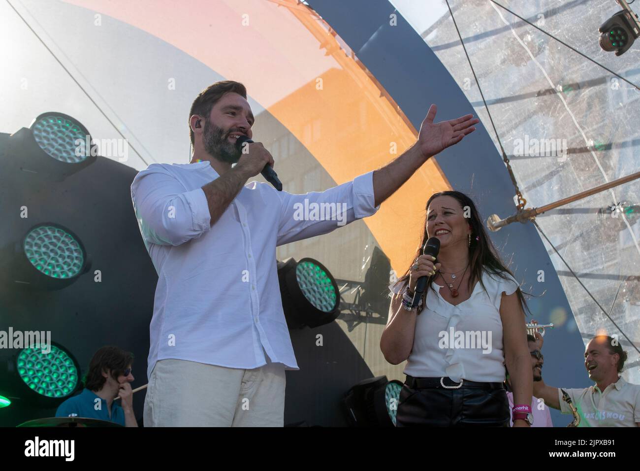 Metejoor and Snelle pictured during the Zomerhit music event of Radio 2 ...