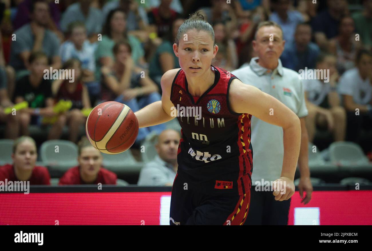 Belgium's Ine Joris pictured in action during a friendly basketball ...