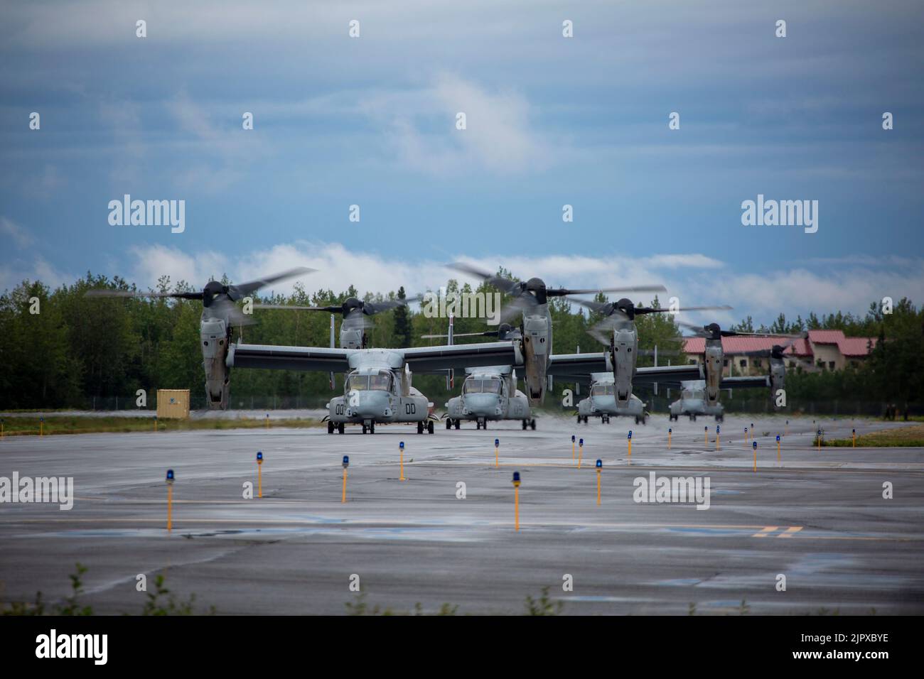 U.S. Marines with Marine Medium Tiltrotor Squadron 161, Marine Aircraft ...