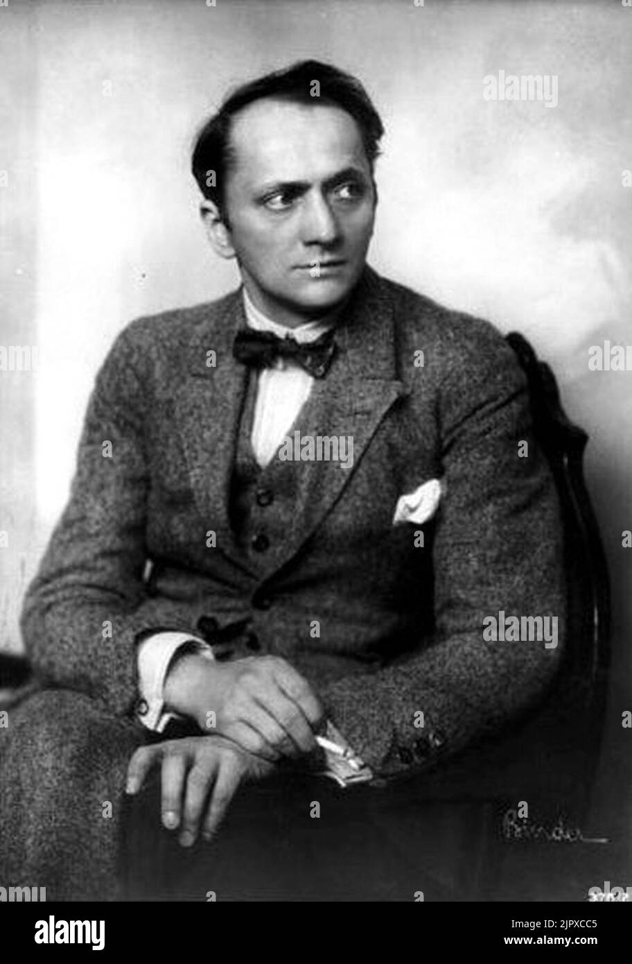 Theodor Loos 1920 by Alexander Binder Stock Photo - Alamy