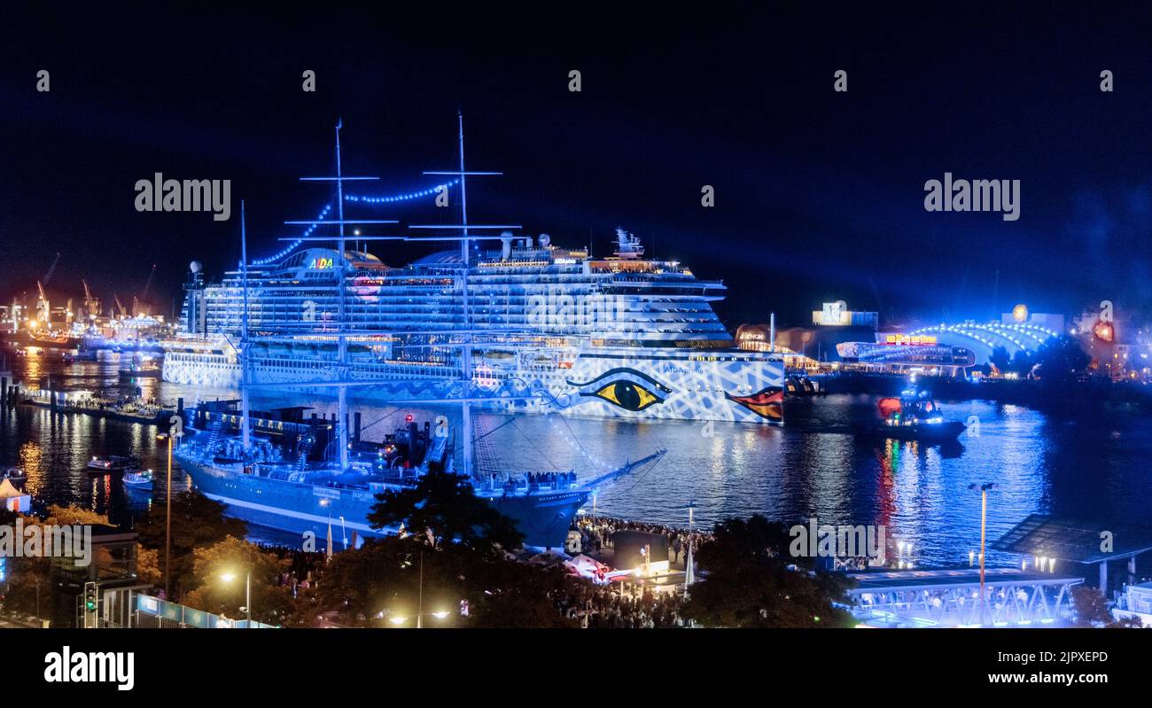 Hamburg, Germany. 20th Aug, 2022. The cruise ship AIDAprima will be ...