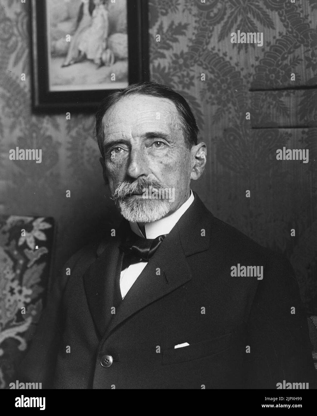 Tuffier hi-res stock photography and images - Alamy