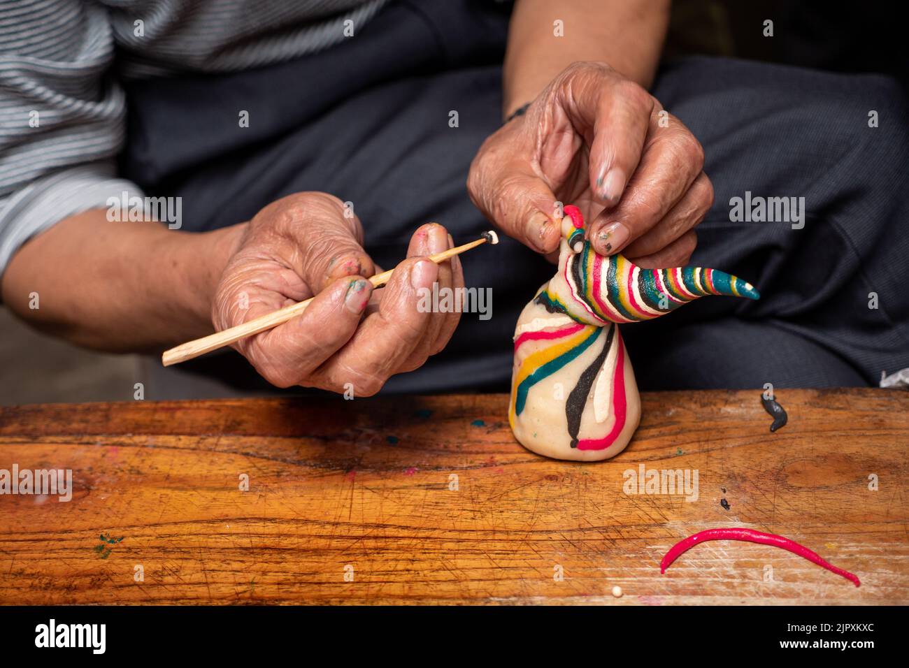 Handcrafted artisan items hi-res stock photography and images - Alamy