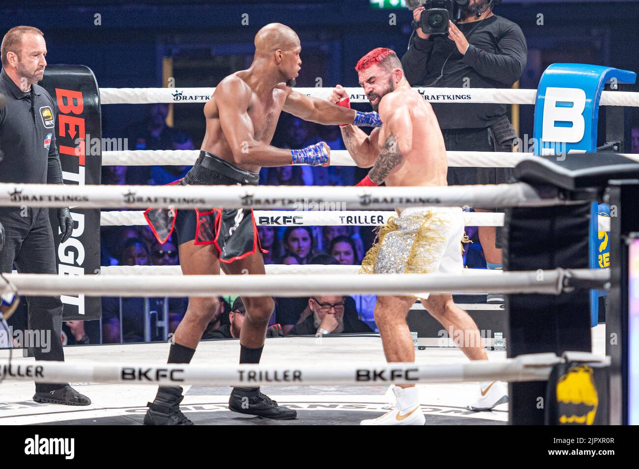 Bareknuckle hi-res stock photography and images - Alamy