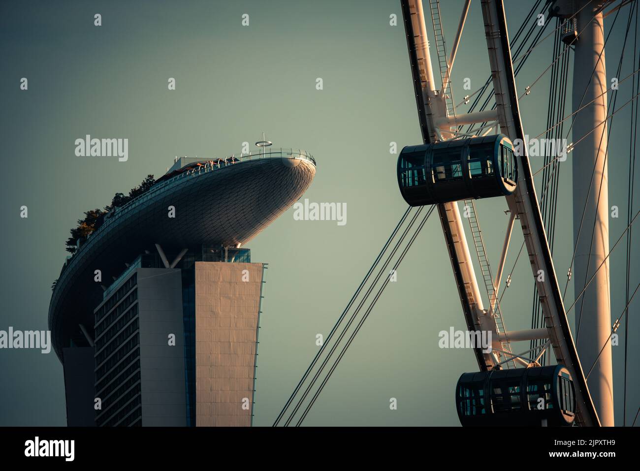 A beautiful shot of Singapore Marina Bay Sands and Singapore Flyer ...