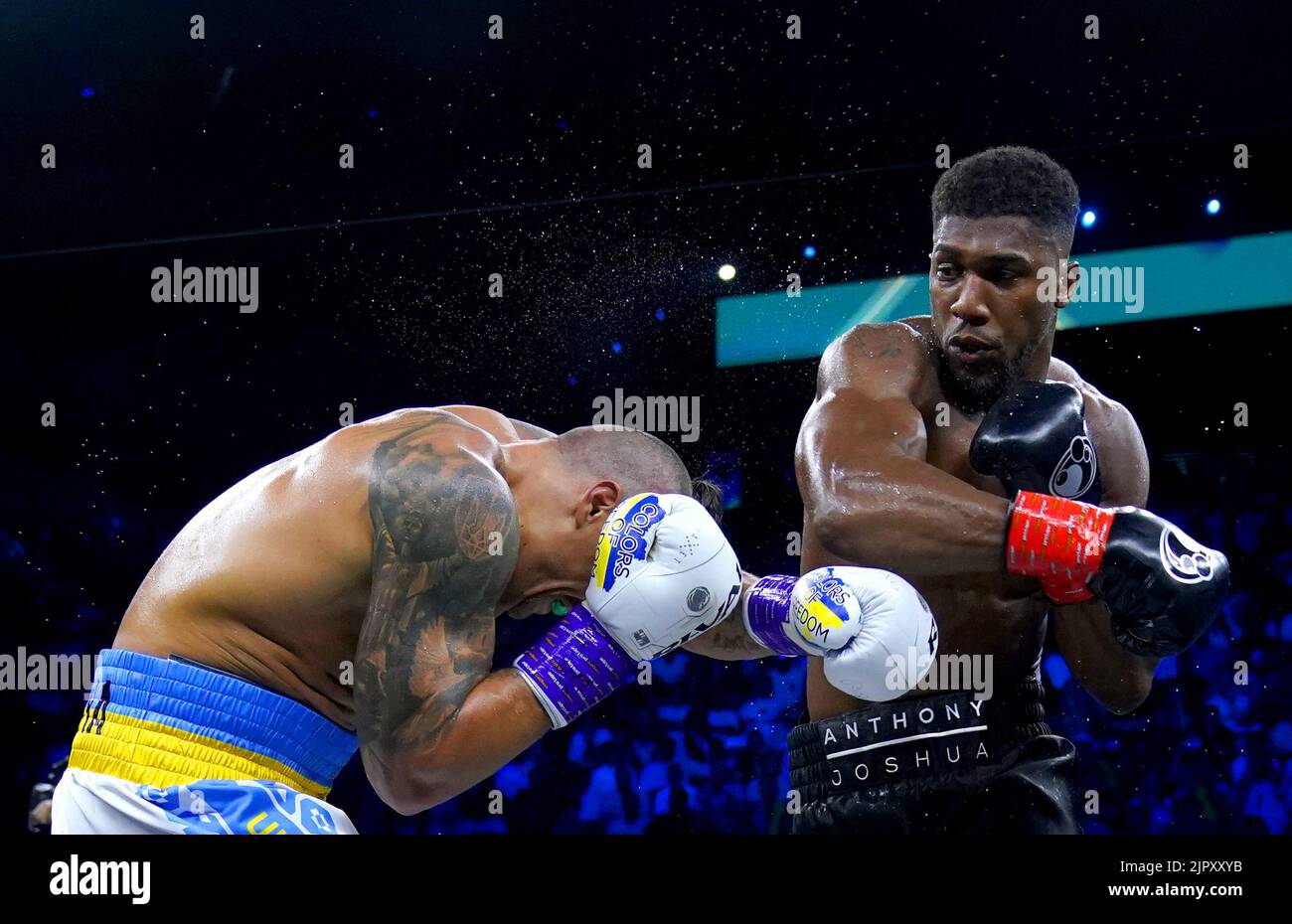 Oleksandr usyk and anthony joshua hi-res stock photography and images - Alamy
