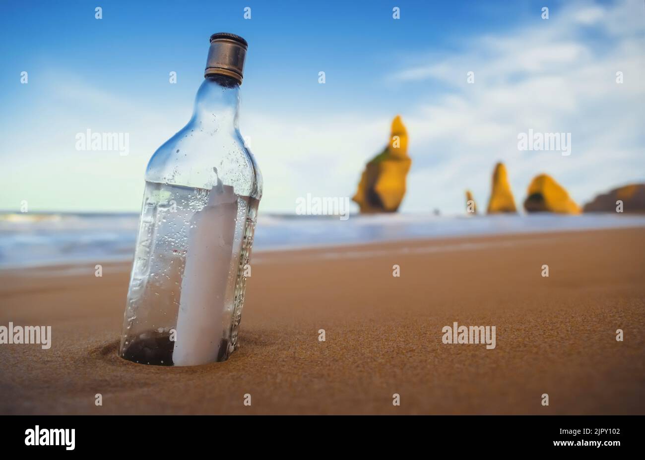Message in a bottle, 12 Apostles, Great Ocean Road, Victoria, Australia ...