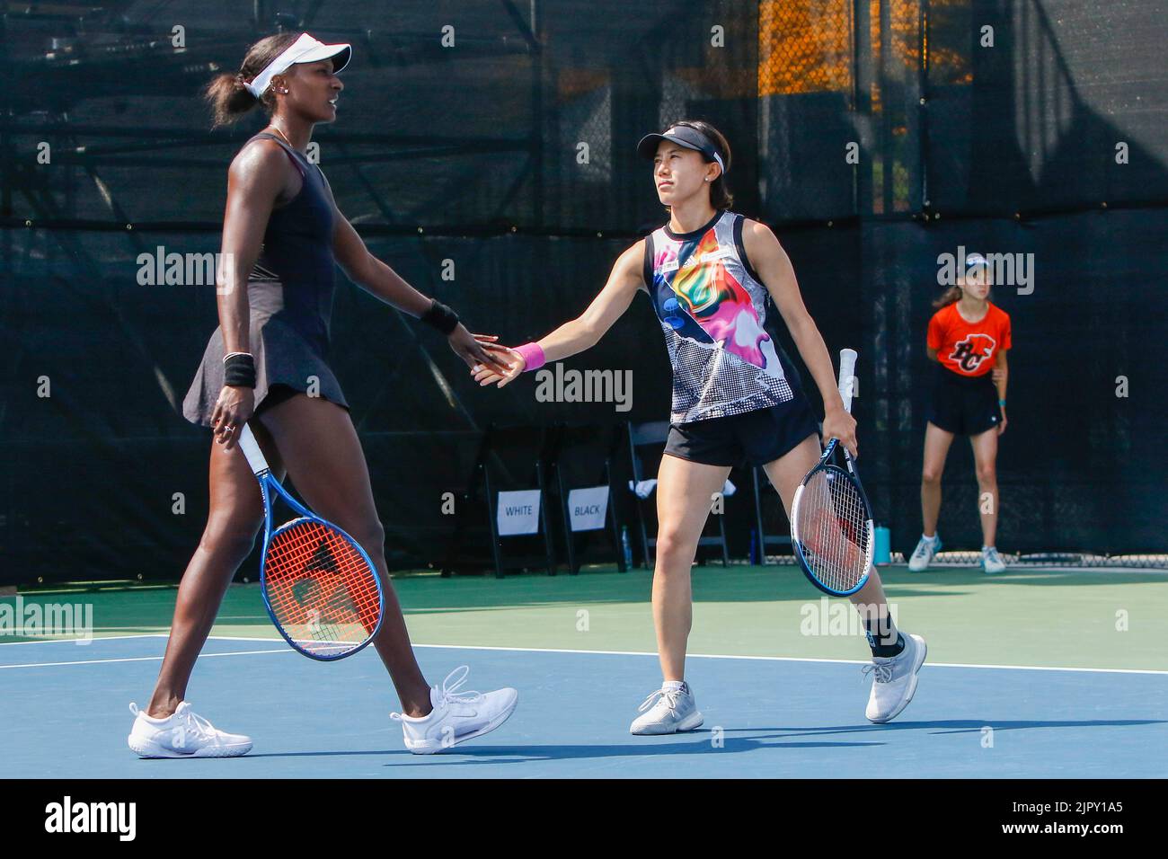 Emma navarro hi-res stock photography and images - Alamy