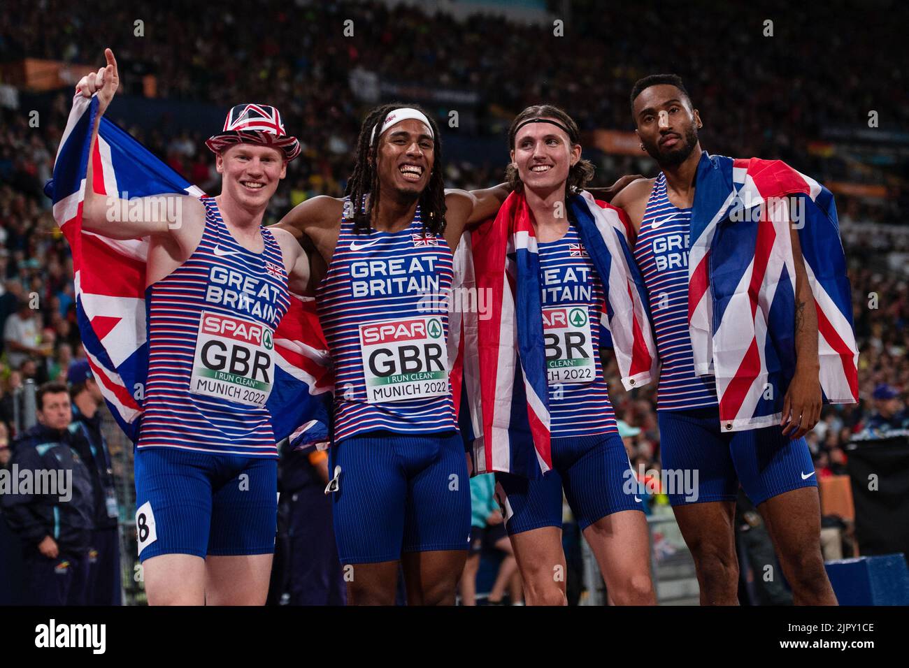 Great Britain's Matthew Hudson-Smith, Lewis Davey, Charles Dobson and ...