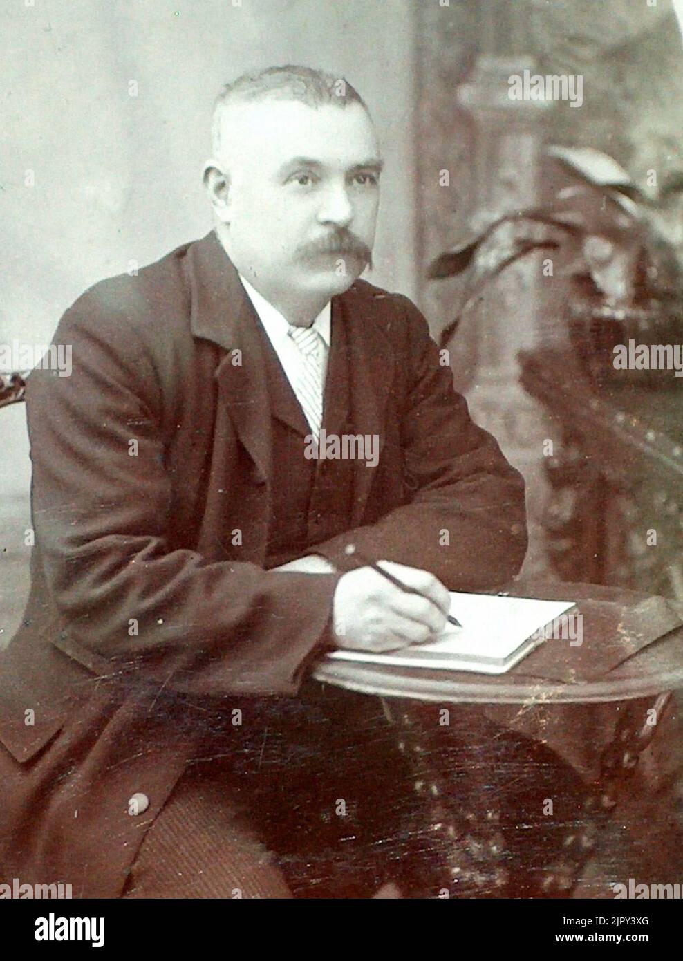 Poet thomas grey hi-res stock photography and images - Alamy