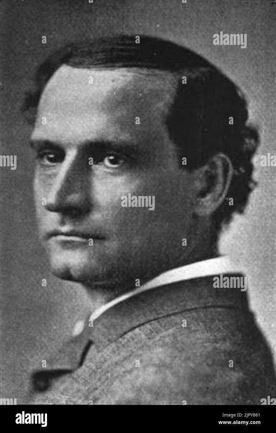 Opera glass hi-res stock photography and images - Alamy