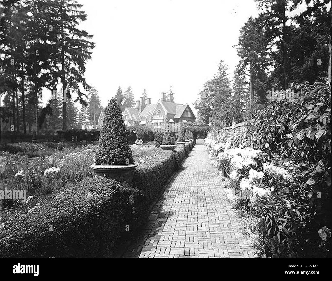 Thornewood, residence of Chester Thorne, near American Lake ,Tacoma ...