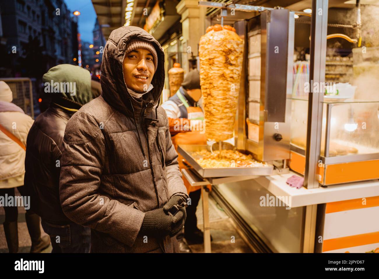 man waiting and ordering food at the kebab shop Stock Photo - Alamy
