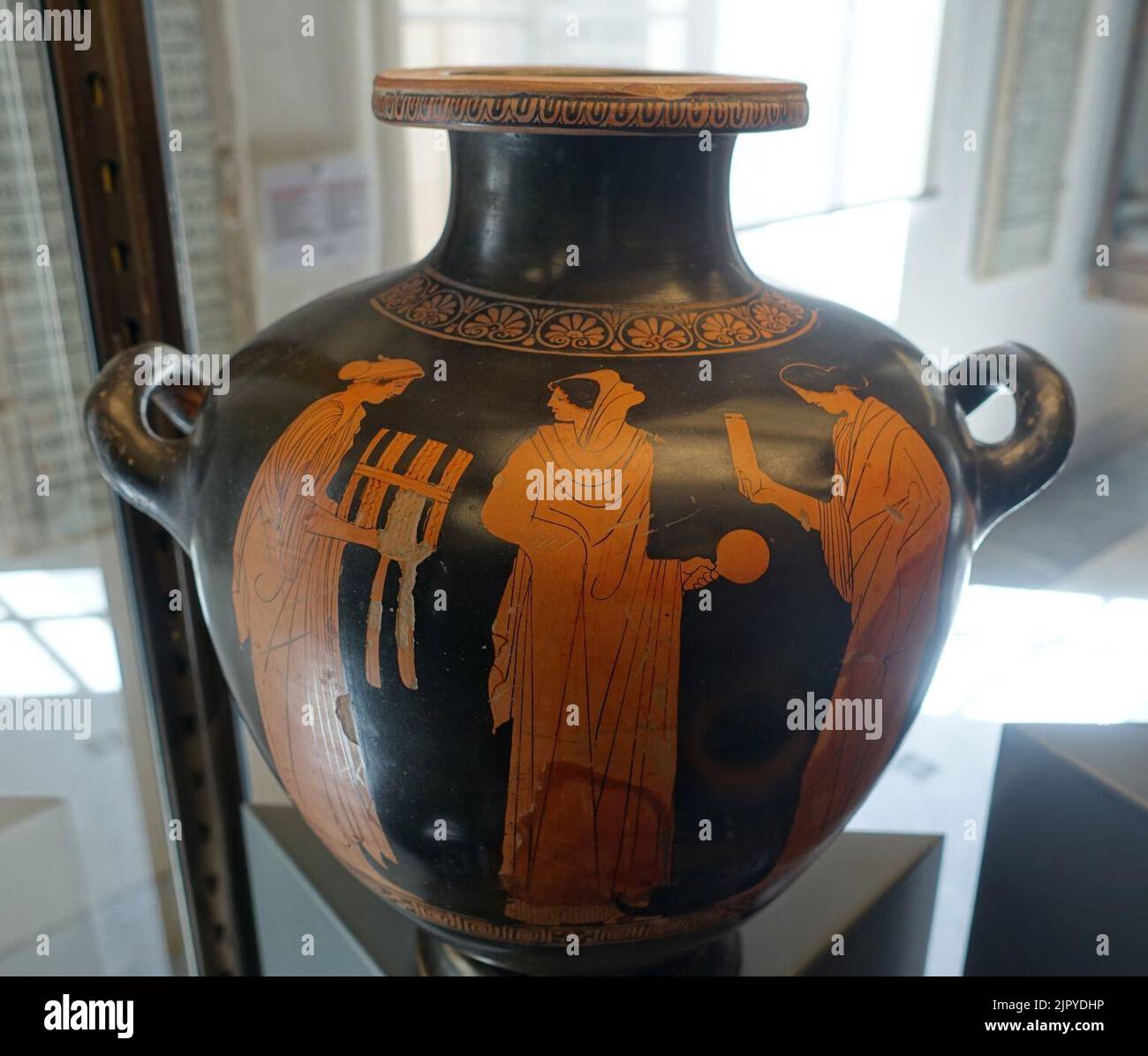 Three Women, Attic red-figure hydria, by the Eupolis painter, 450-440 ...