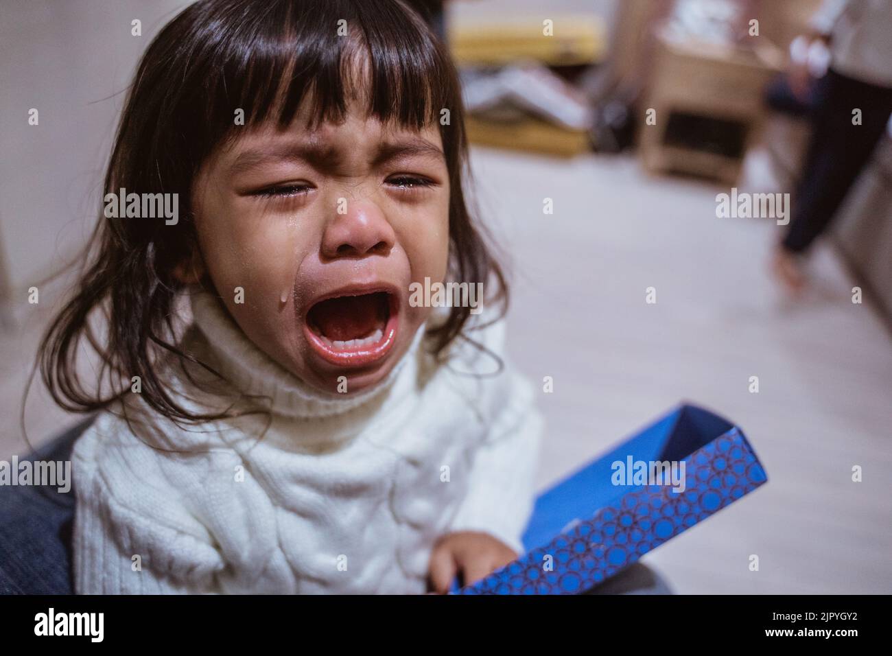 Kid running crying hi-res stock photography and images - Alamy