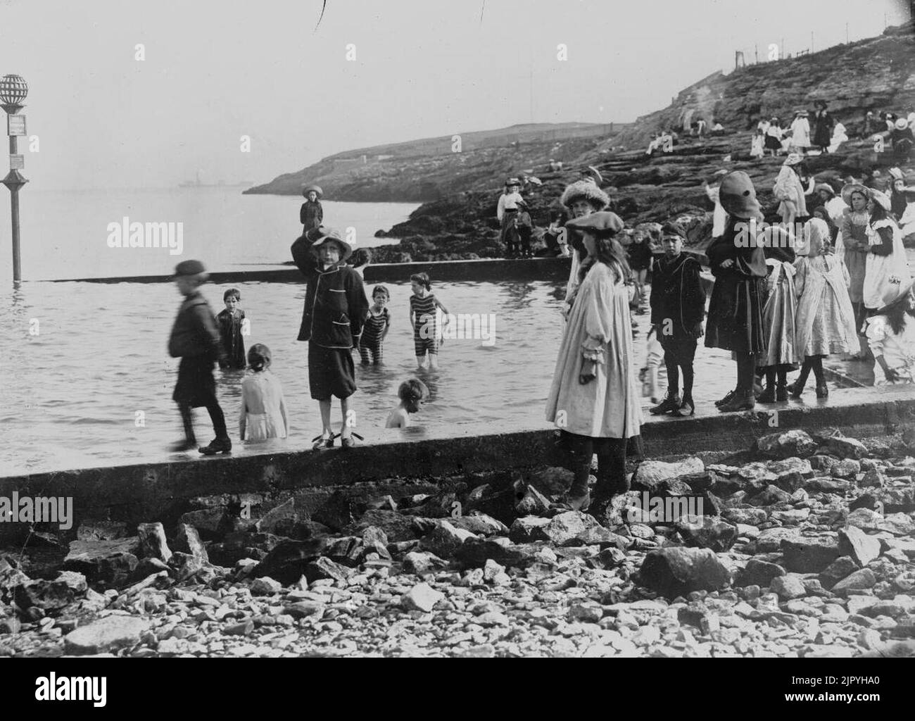 Tidal pool on Barry Island (4641541 Stock Photo - Alamy