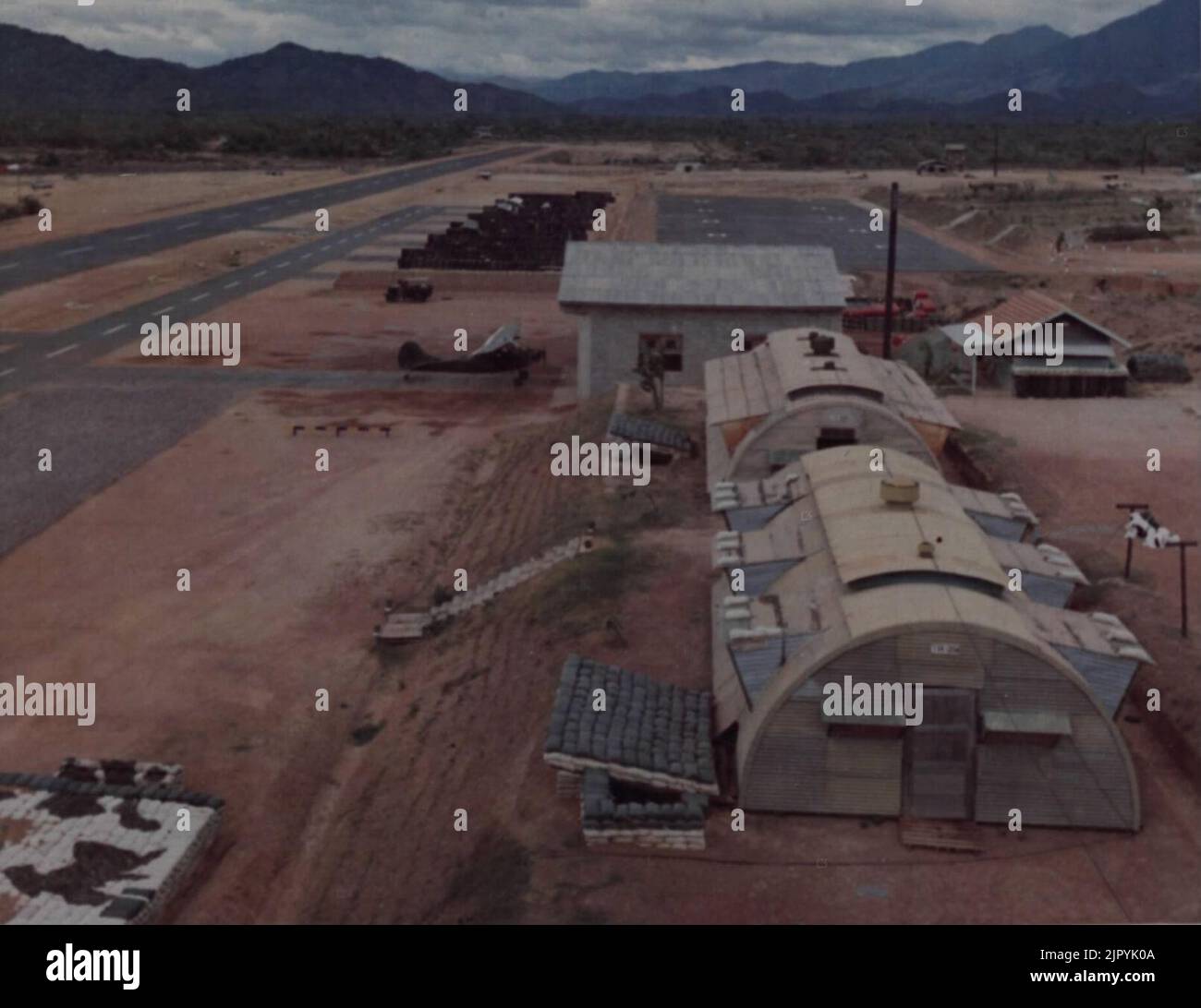 Tiger Division airfield, Qui Nhon, September 1968 Stock Photo - Alamy