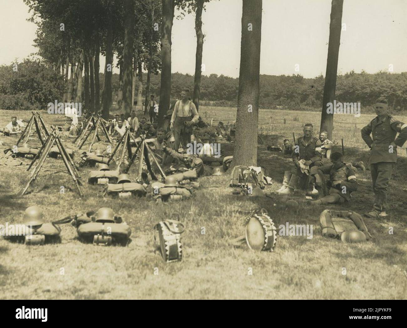 Tijdens de 18e vierdaagse rust een detachement van de Reichswehr ...