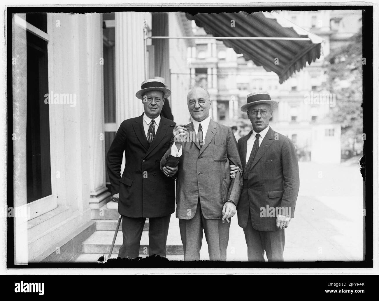 Timothy fox hi-res stock photography and images - Alamy