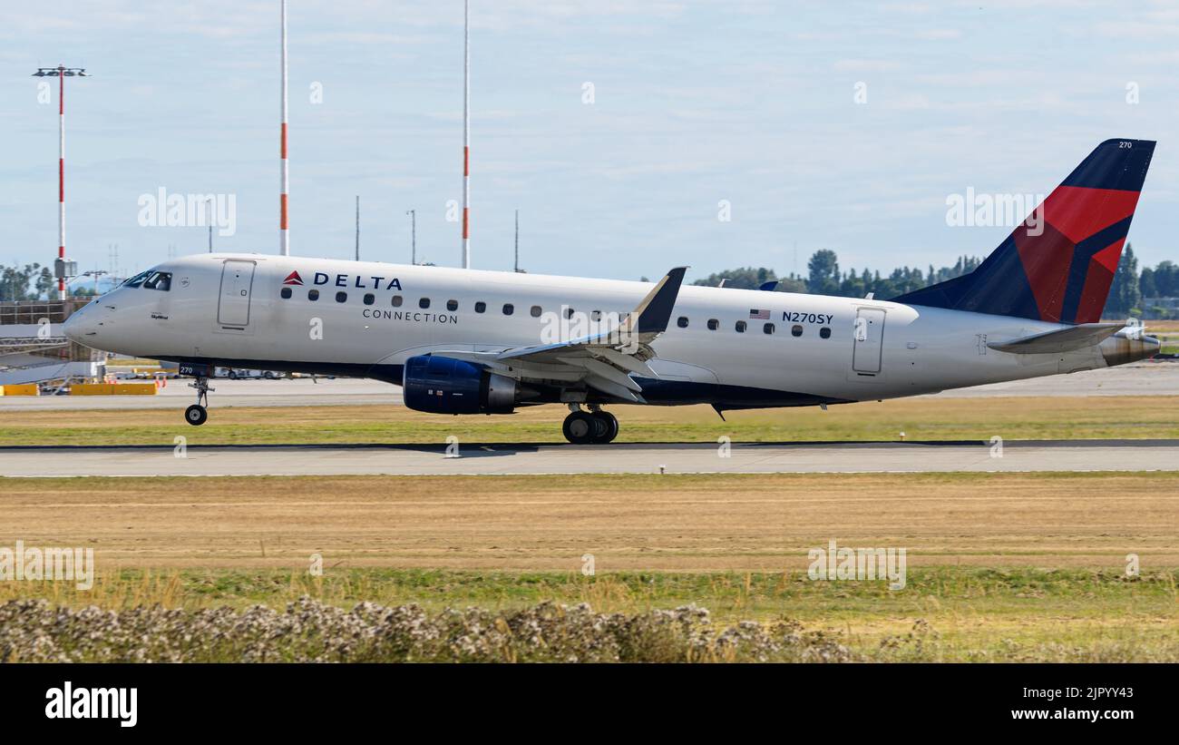 Richmond, British Columbia, Canada. 13th Aug, 2022. A Delta Connection ...
