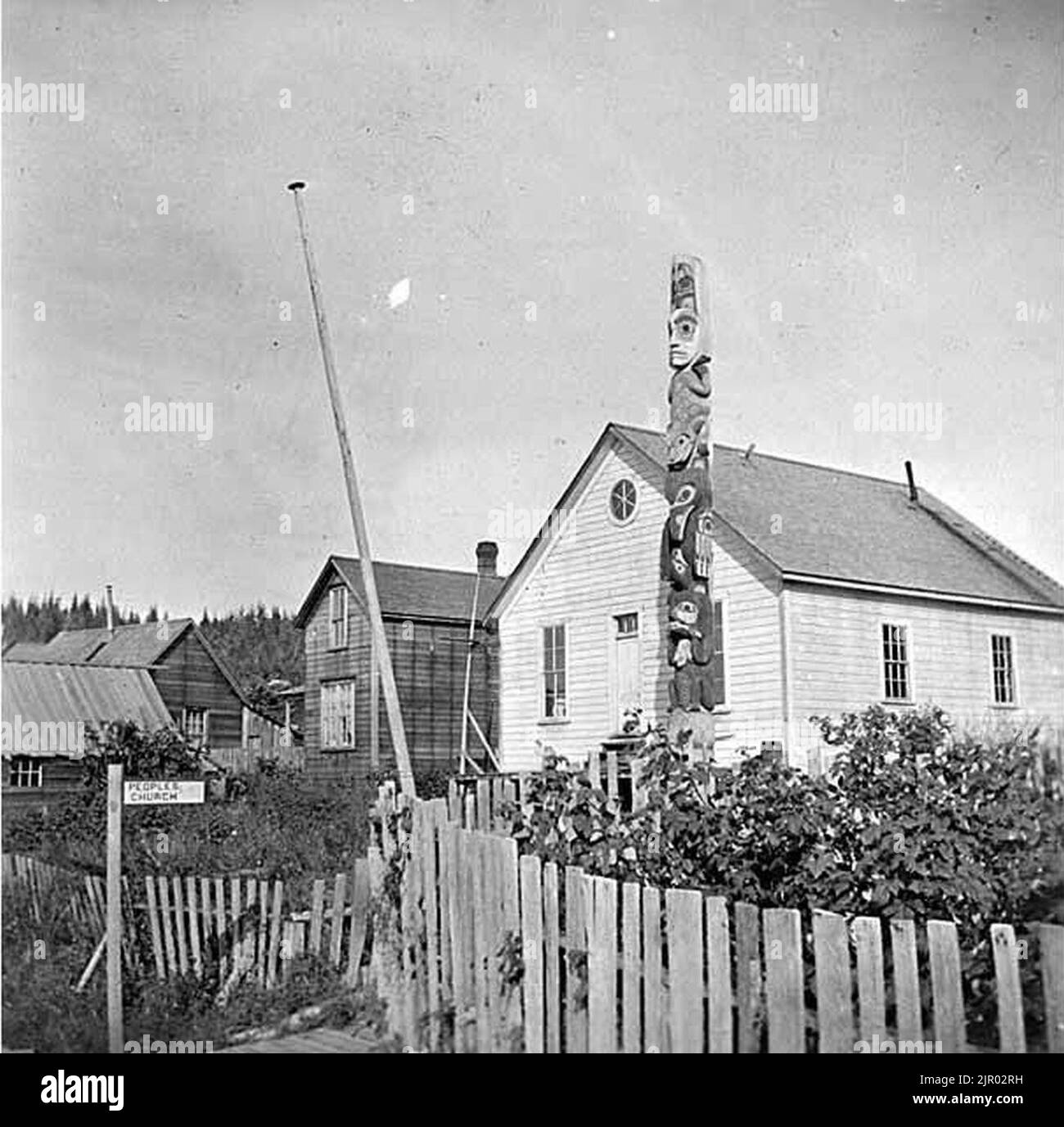 Tlingit totem Black and White Stock Photos & Images - Alamy