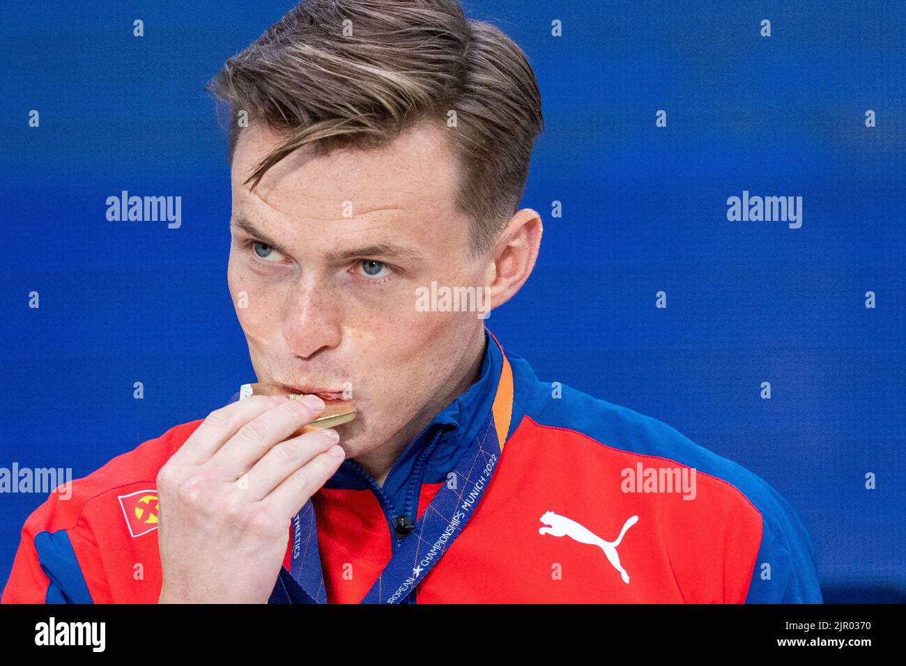 Munich, Germany 20220820.Karsten Warholm at the medal ceremony after he ...