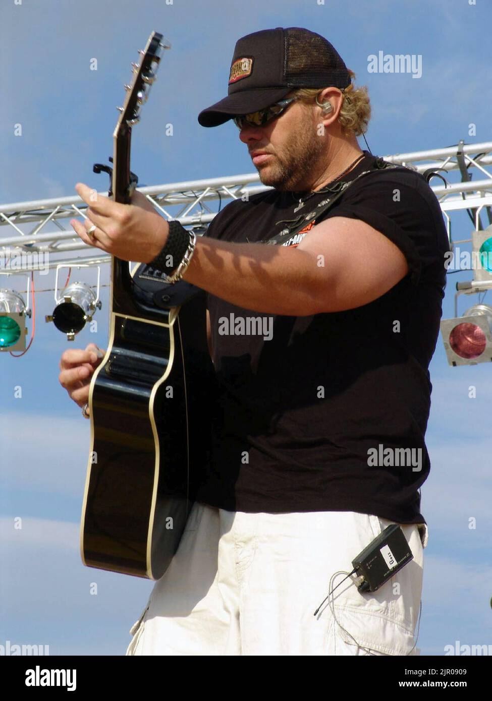 Toby Keith in concert Stock Photo - Alamy