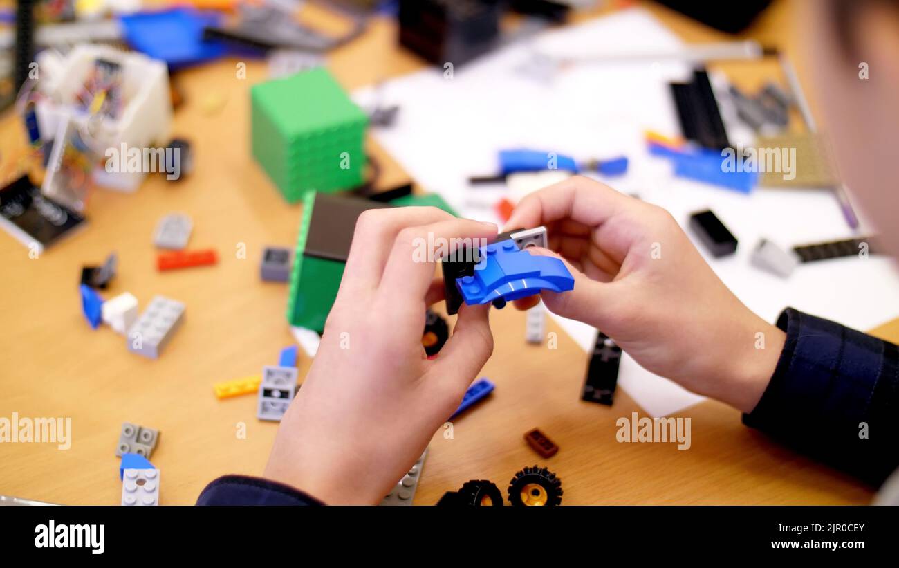 Small robot hi-res stock photography and images - Alamy