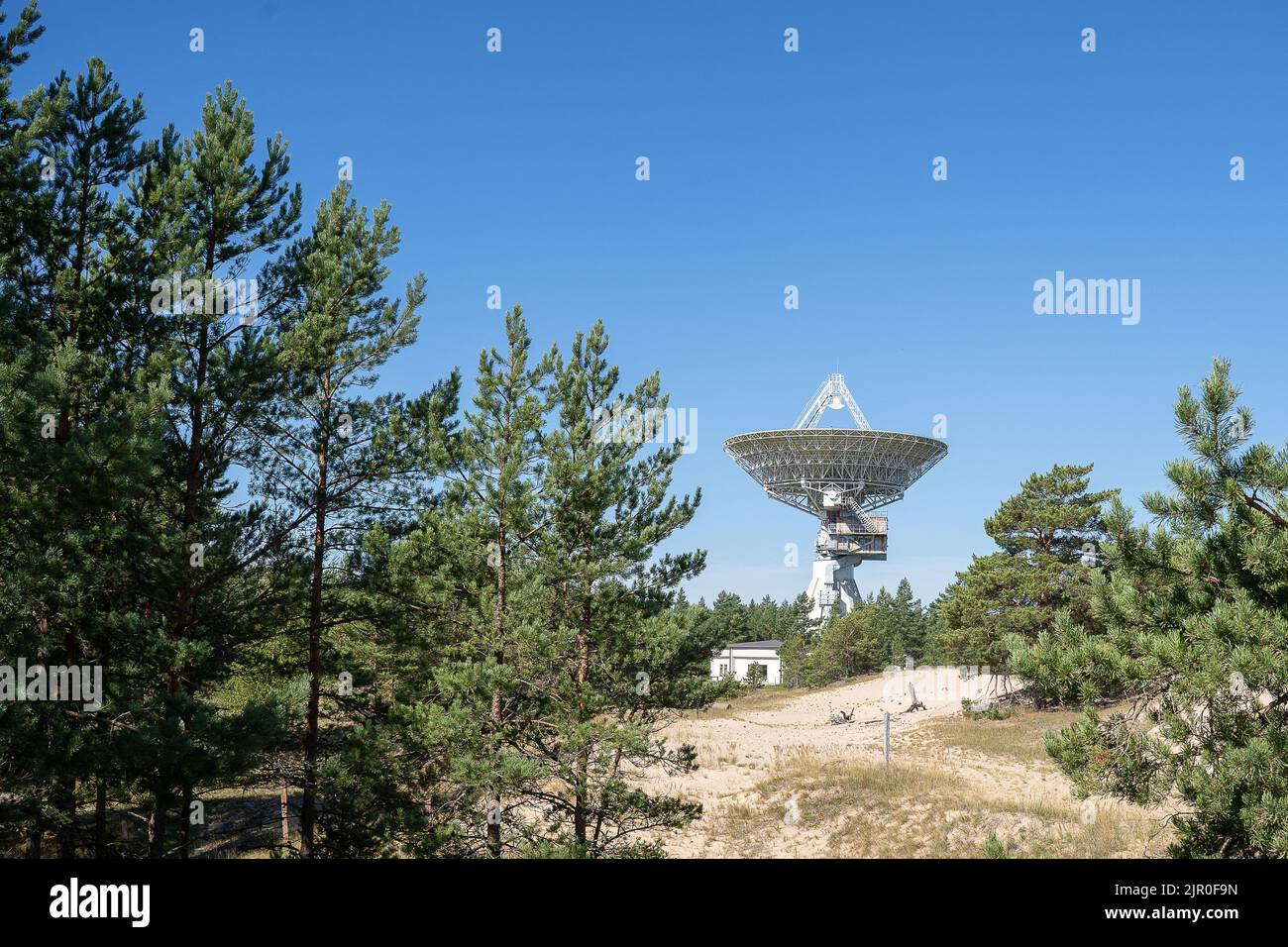 Locator antenna hi-res stock photography and images - Alamy