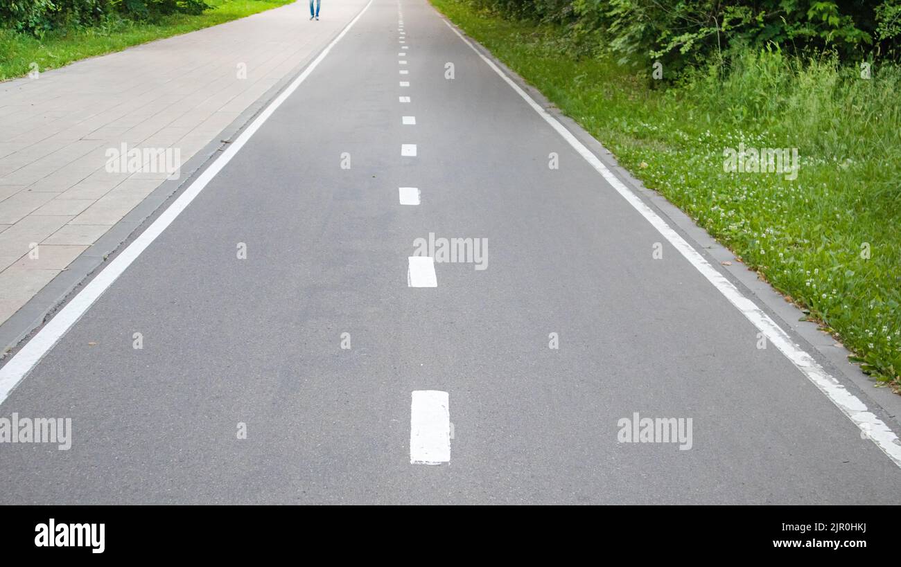 Discontinuous hi-res stock photography and images - Alamy